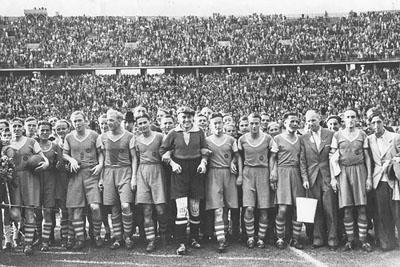 Der Mythos lebt! - Arbeit&Wirtschaft