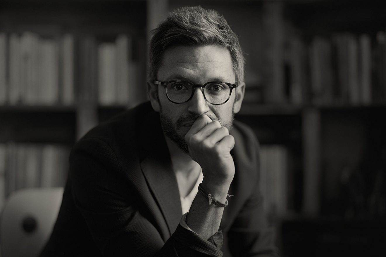 Im Gespräch mit Jason Hickel: „Kapital verhält sich wie ein Virus ...