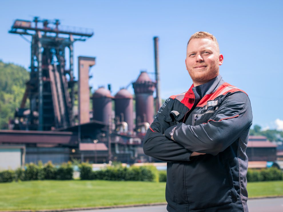 Wie voestalpine Donawitz die Stahlproduktion grün macht - Arbeit&Wirtschaft